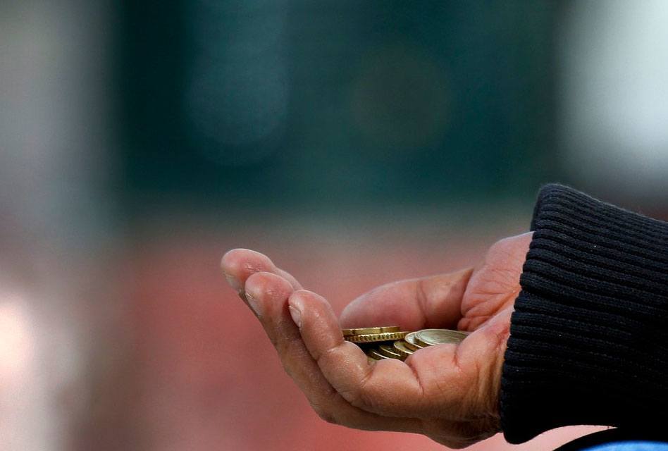 Origem da palavra "Mendigar" e "Vagabundo" • HR Idiomas